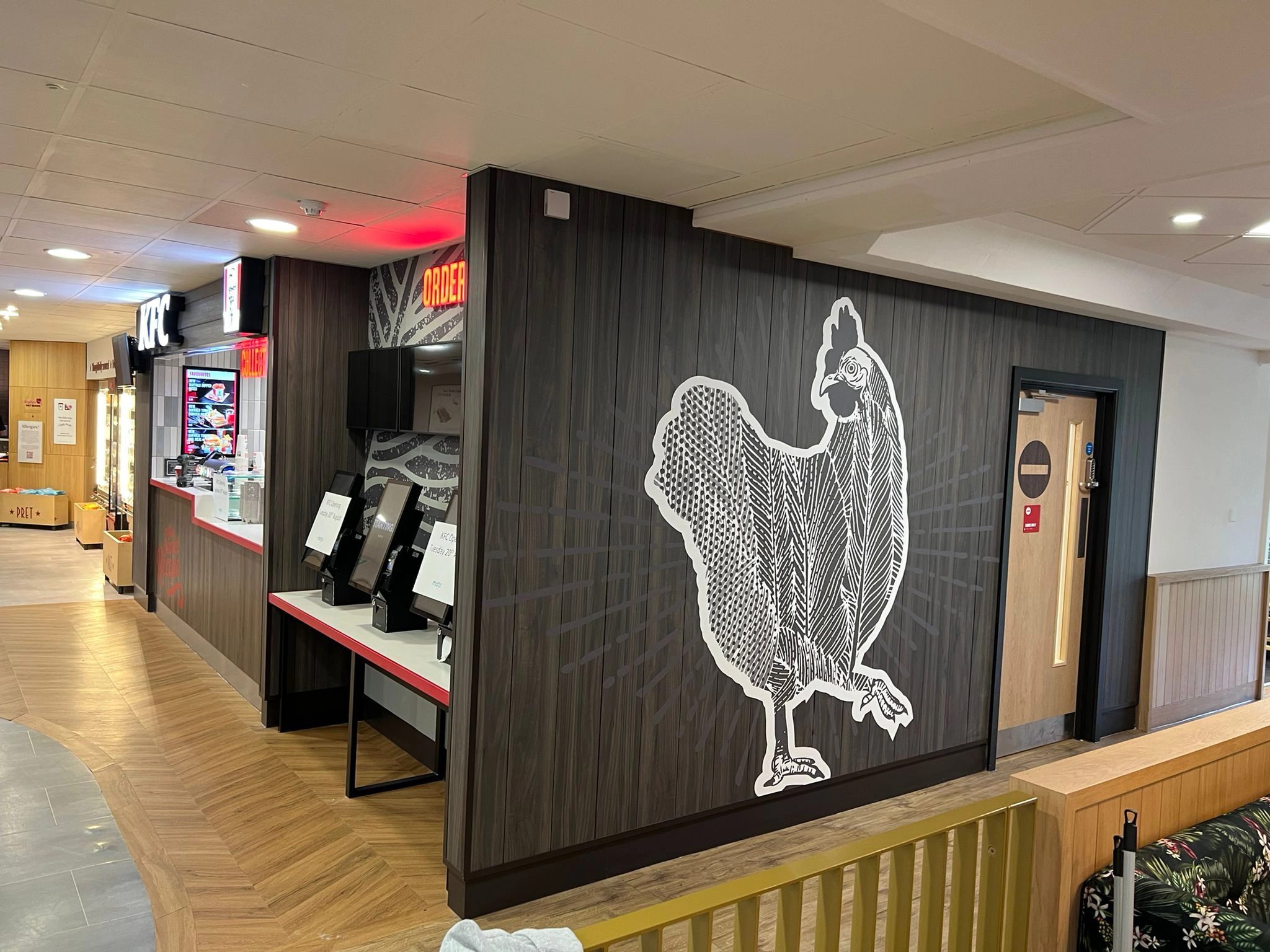 KFC, MOTO - Chieveley Services - ICM LTD